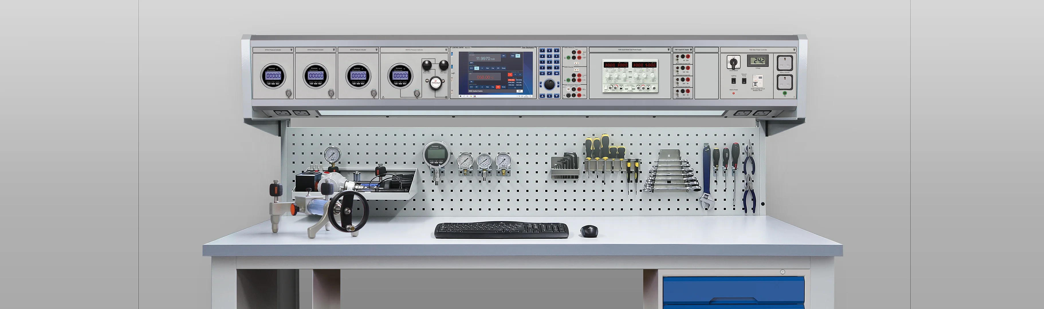 CBP-PROC3B Instrumentation Test Bench | Calibration Benches