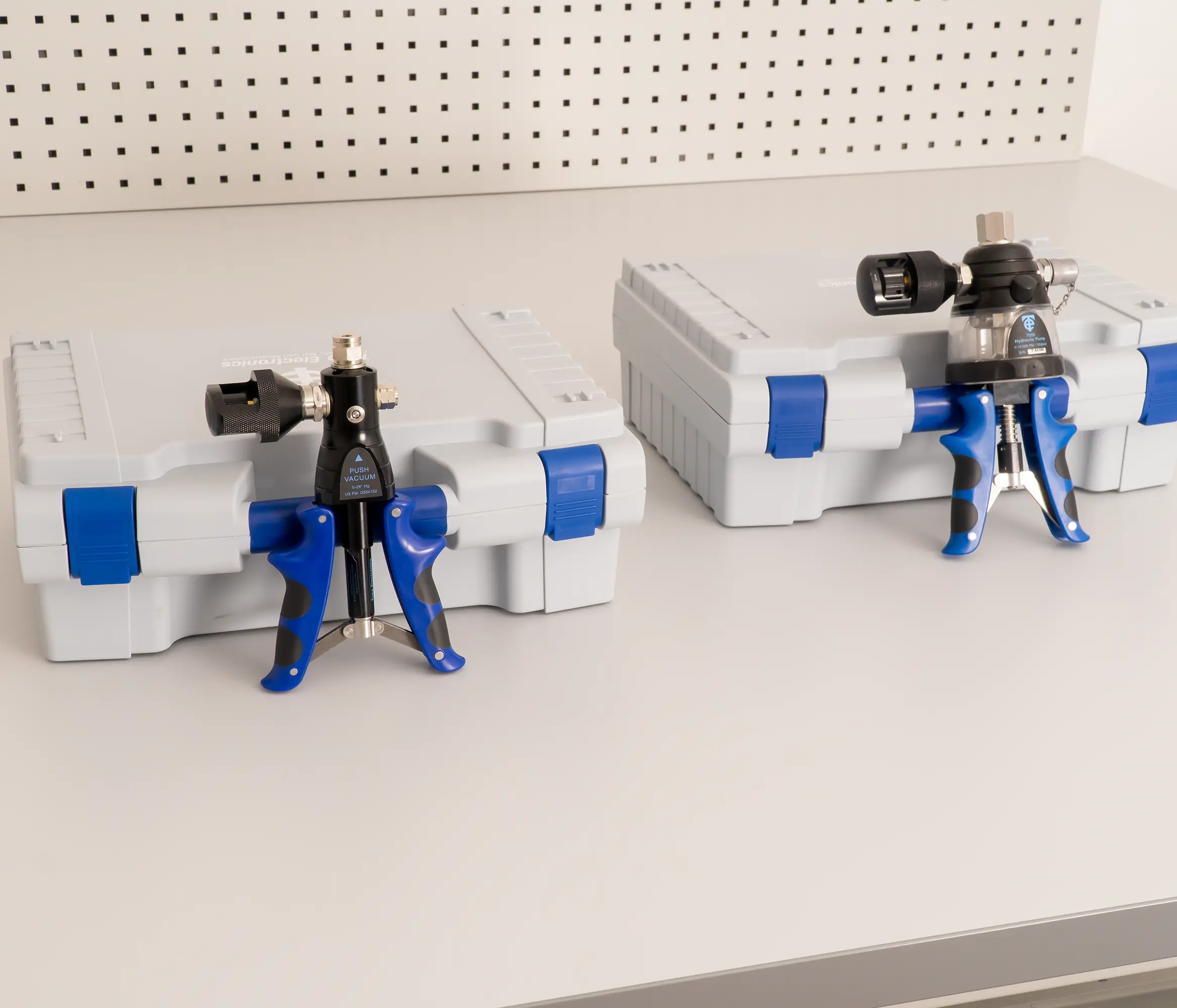 7095 Hydraulic Calibration Pump, Pressure Instruments - Time Electronics